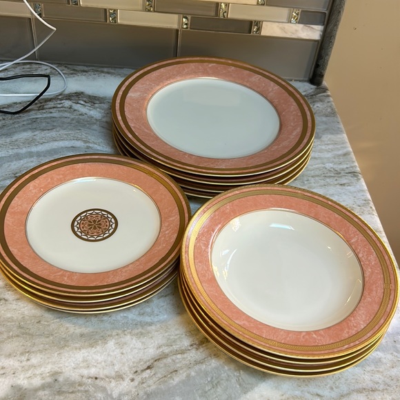 Mikasa | Dining | Mikasa Dinner China Set Service For 4 2pieces Salmon ...